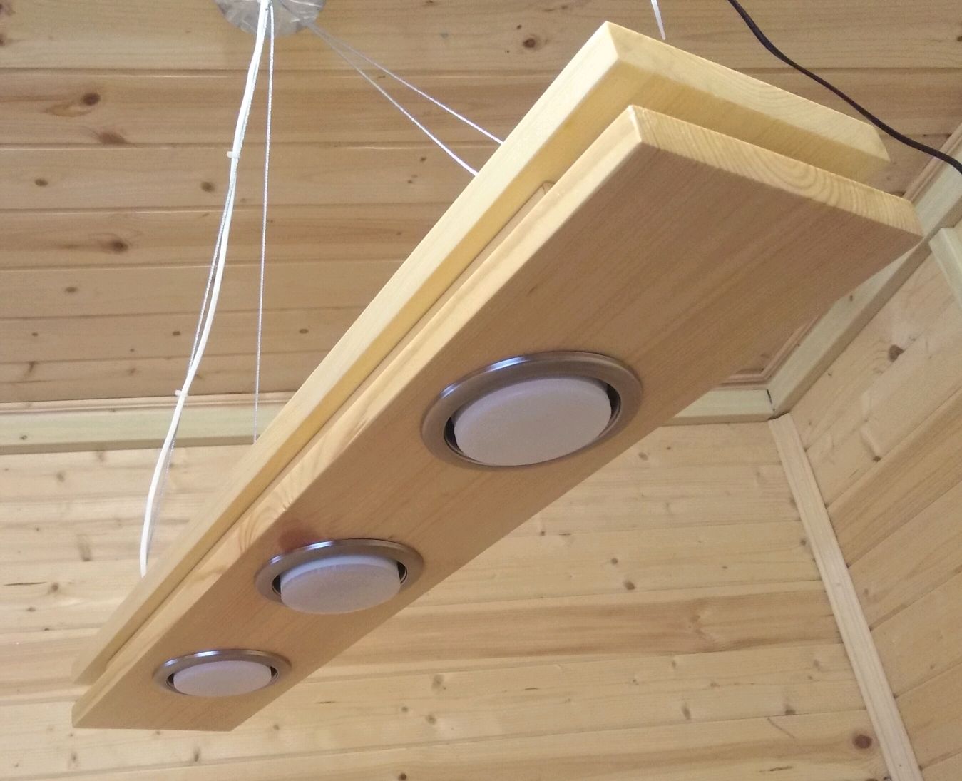 Светильник деревянный потолочный в интернет-магазине Ярмарка Мастеров ...