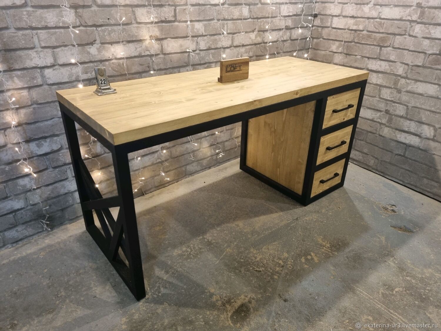 Стол письменный с ящиками на заказ в интернет-магазине Ярмарка Мастеров ...