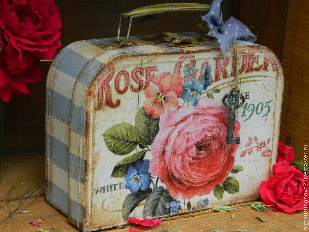 Чемоданчик "Rose Garden" в интернет-магазине на Ярмарке Мастеров ...