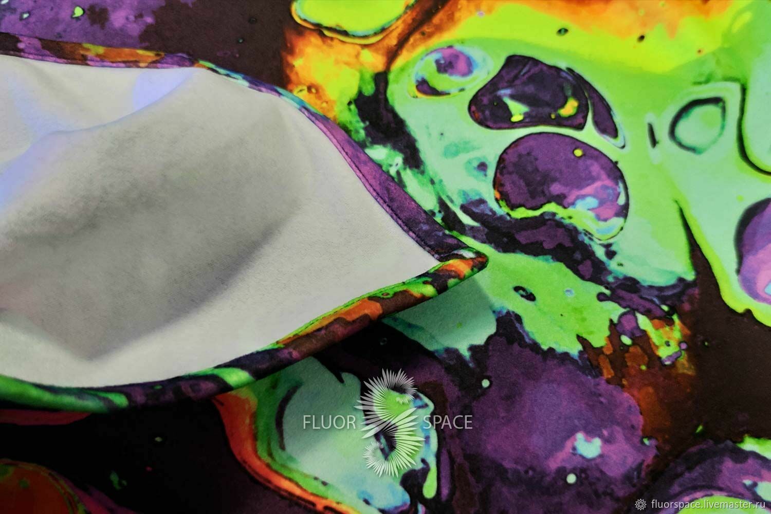 Плед флисовый «Acrillic 4», флуоресцентный в интернет-магазине на Ярмарке Мастеров | Пледы ...