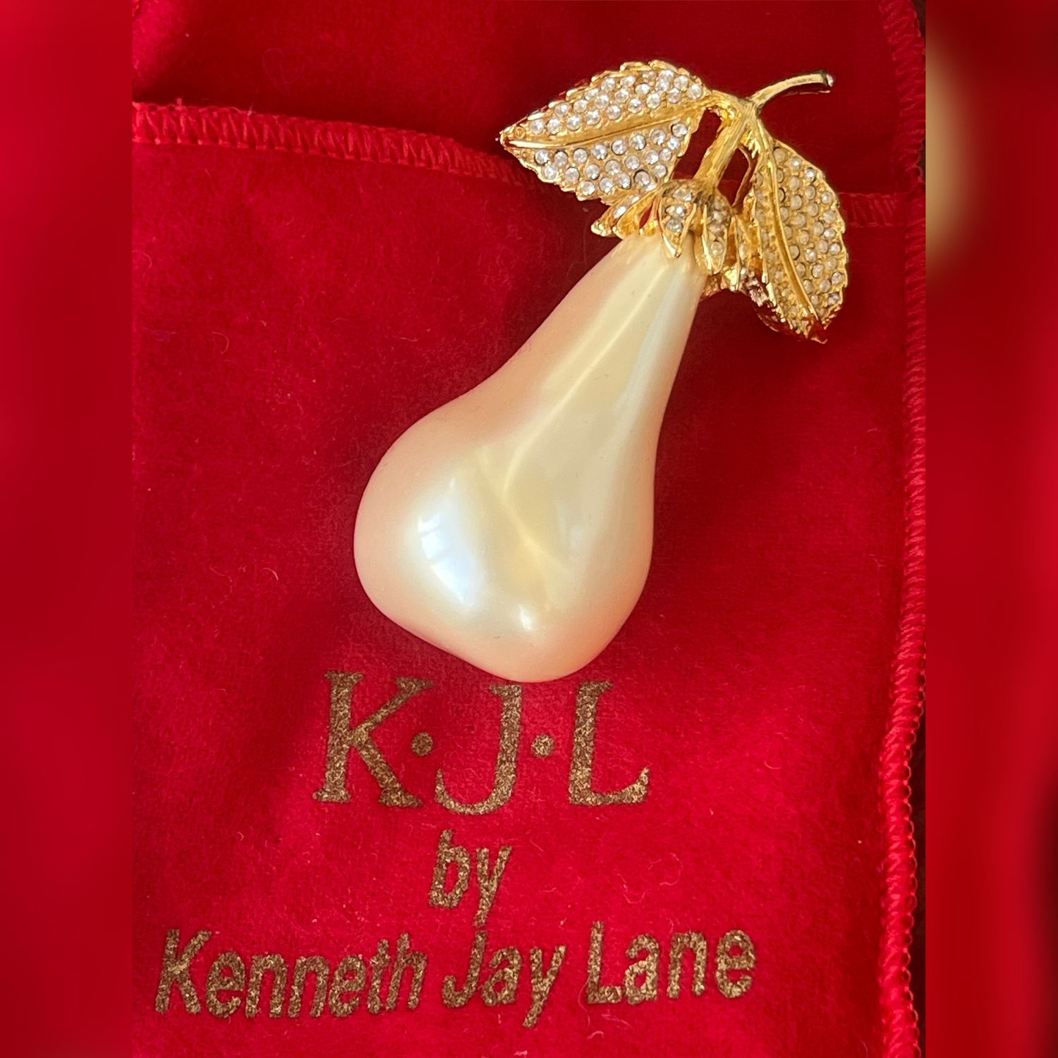Винтаж: Брошь груша от Kenneth Kay Lane купить в интернет-магазине ...