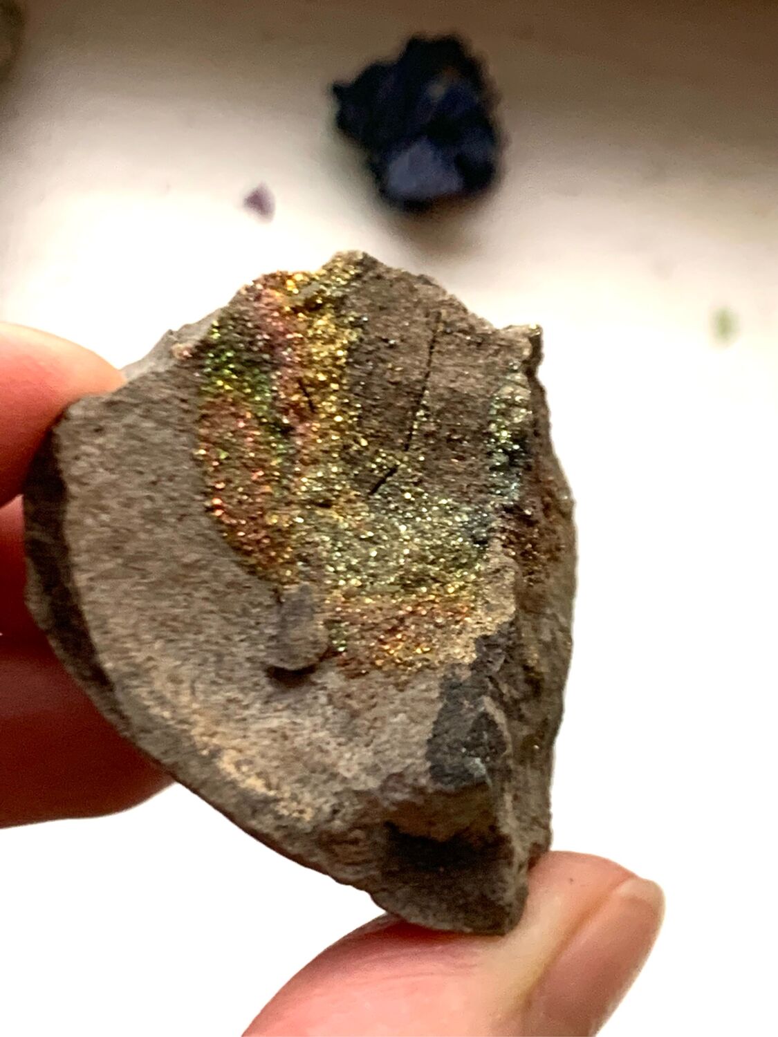 Радужный пирит камень – купить онлайн на Ярмарке Мастеров – S97D8RU ...