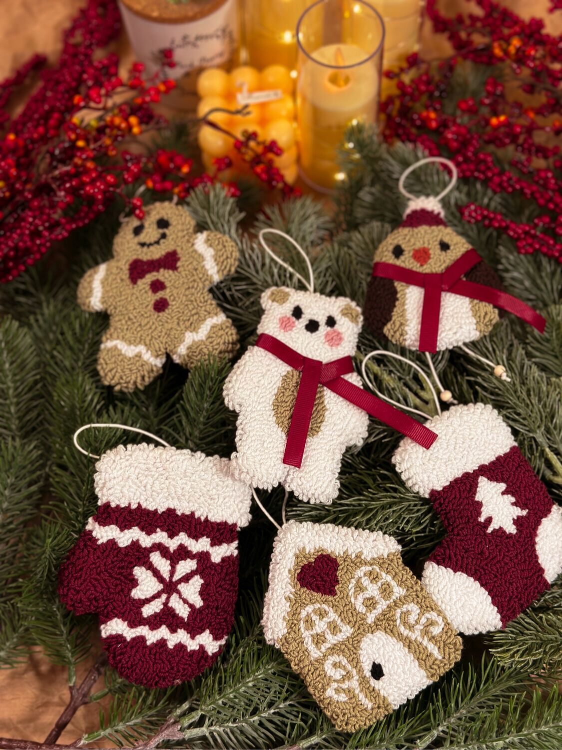 Набор елочных игрушек в подарочной коробке в интернет-магазине Ярмарка ...