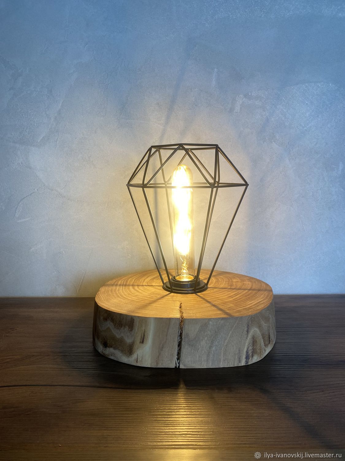 Светильник из дерева в интернет-магазине Ярмарка Мастеров по цене 3900 ...