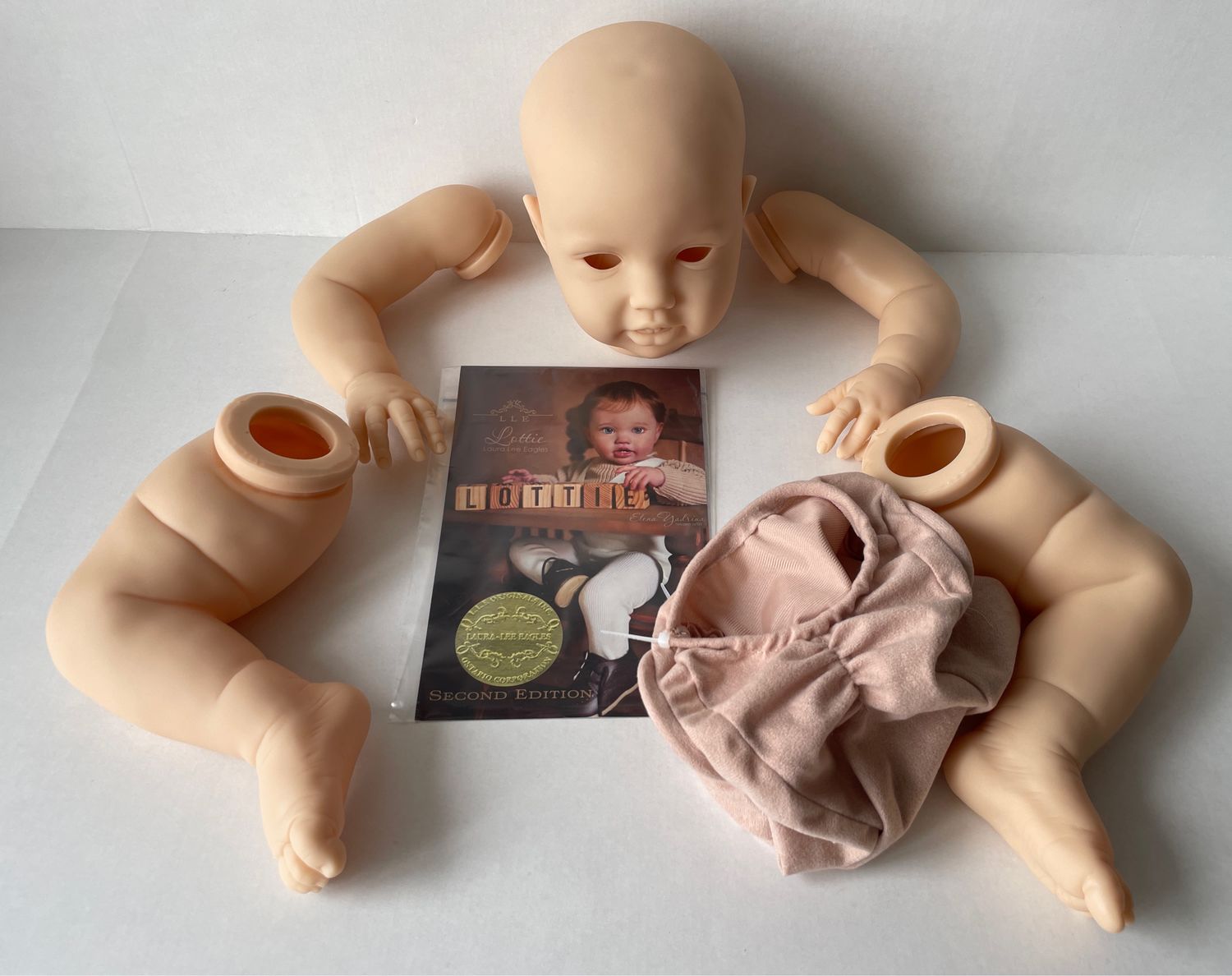 Молд реборн Lottie By Laura Lee Eagles купить в интернет-магазине ...