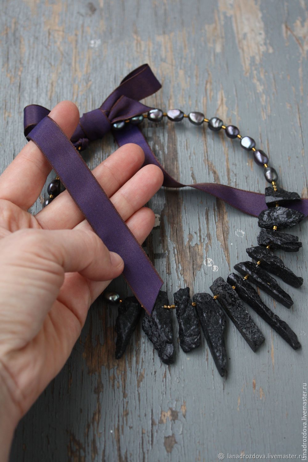 Колье чокер "Coco.Grey" – купить на Ярмарке Мастеров – BZDY3RU | Чокер ...