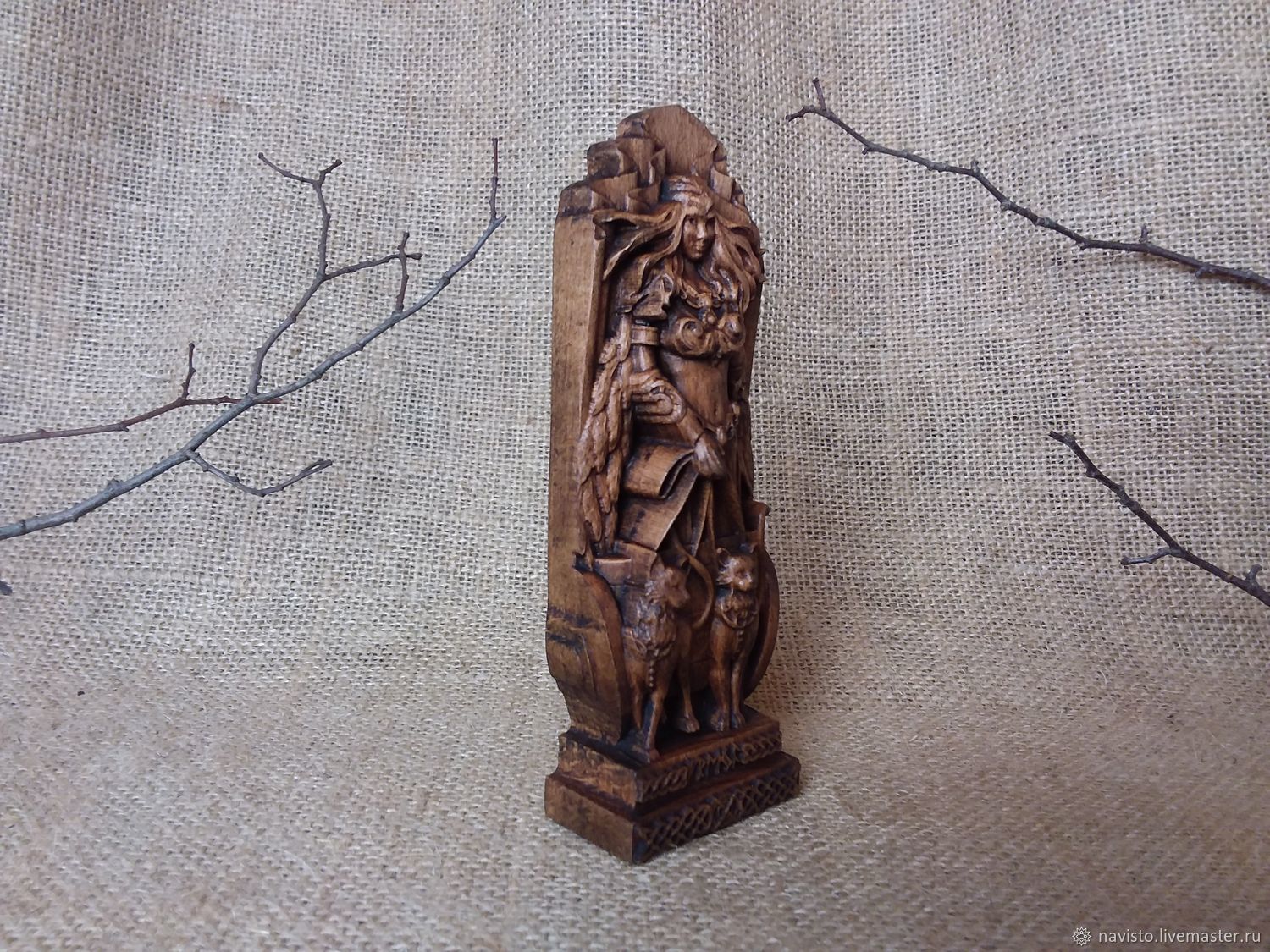 Деревянная статуэтка Фрейя, Скандинавская богиня Freja Goddess statue ...