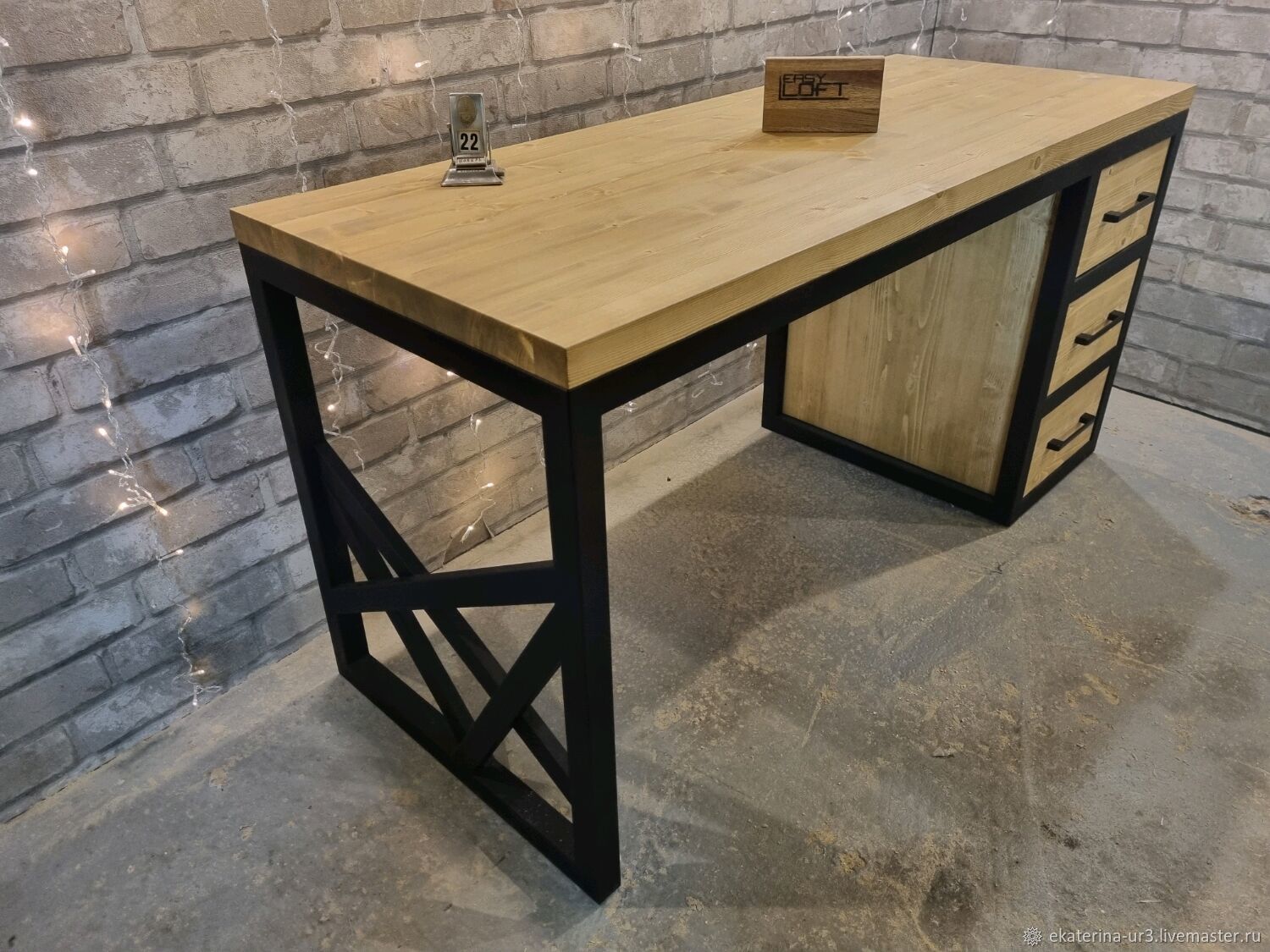 Стол письменный с ящиками на заказ в интернет-магазине Ярмарка Мастеров ...