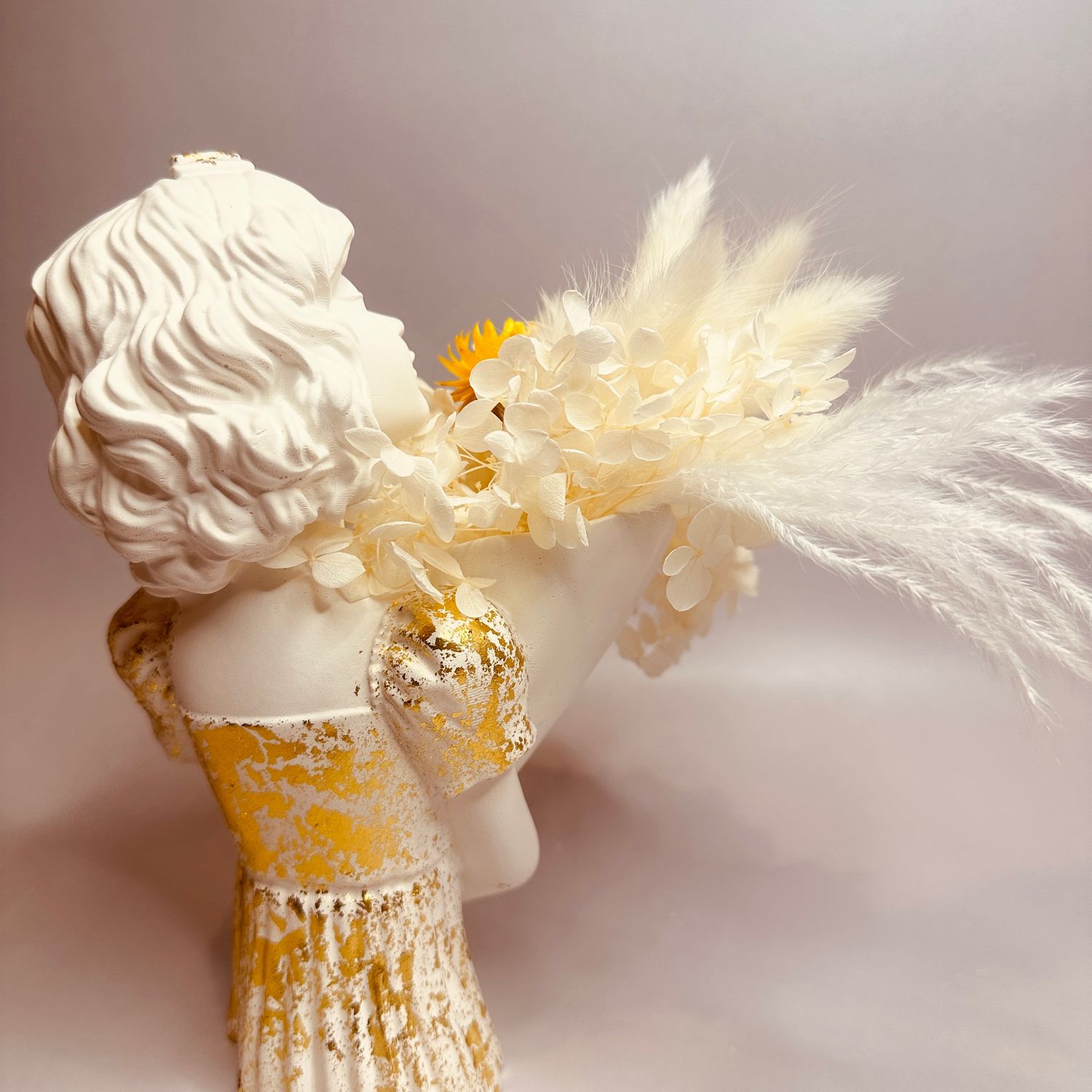 Кашпо со стабилизированными цветами купить в интернет-магазине Ярмарка ...