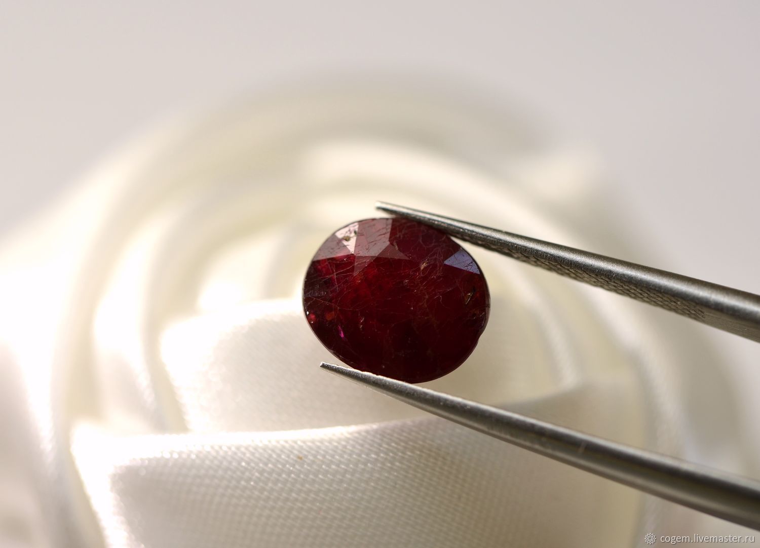 Рубин природный 4,01ct (без обработки)сертификат купить в интернет ...