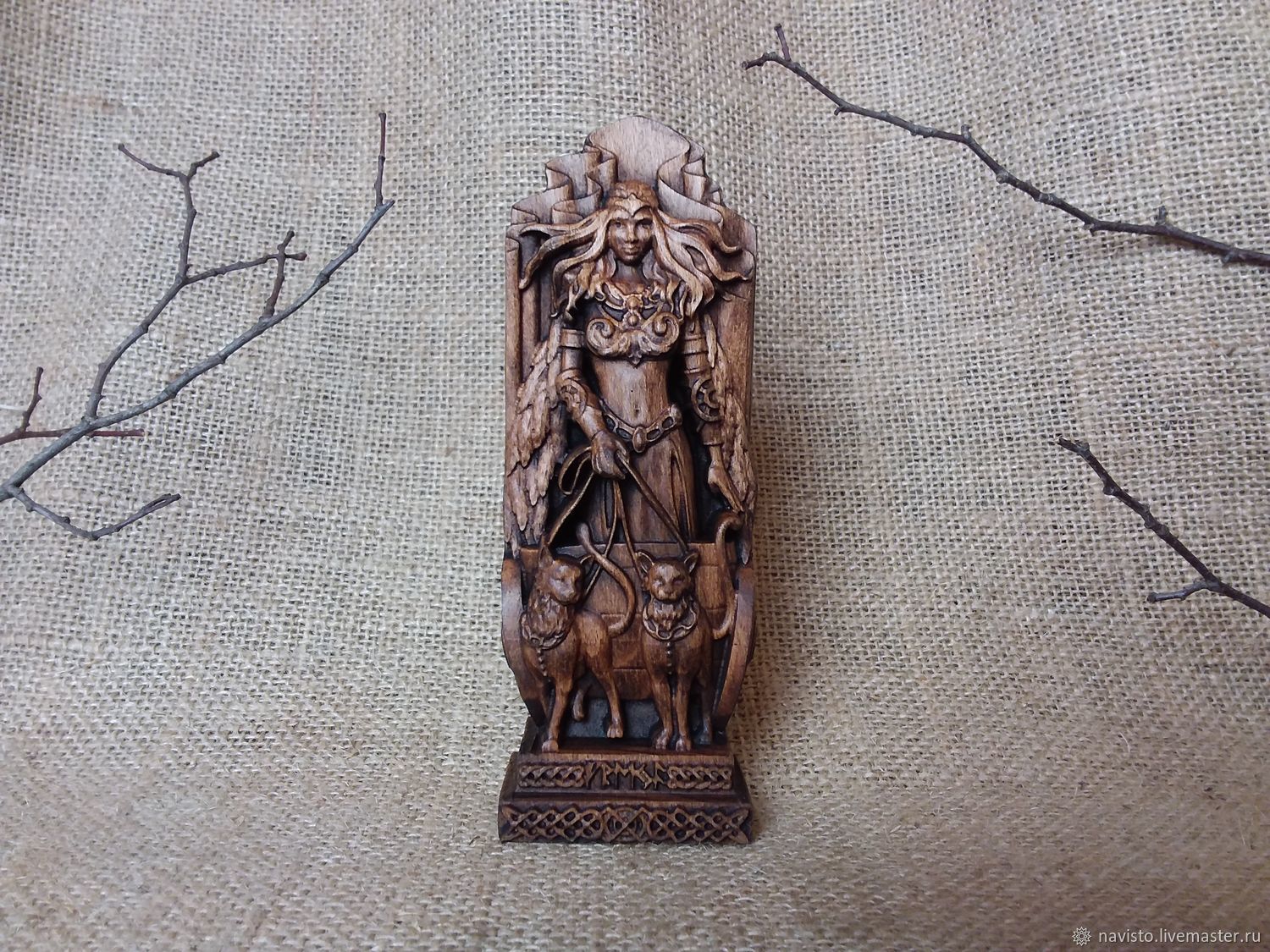 Деревянная статуэтка Фрейя, Скандинавская богиня Freja Goddess statue ...