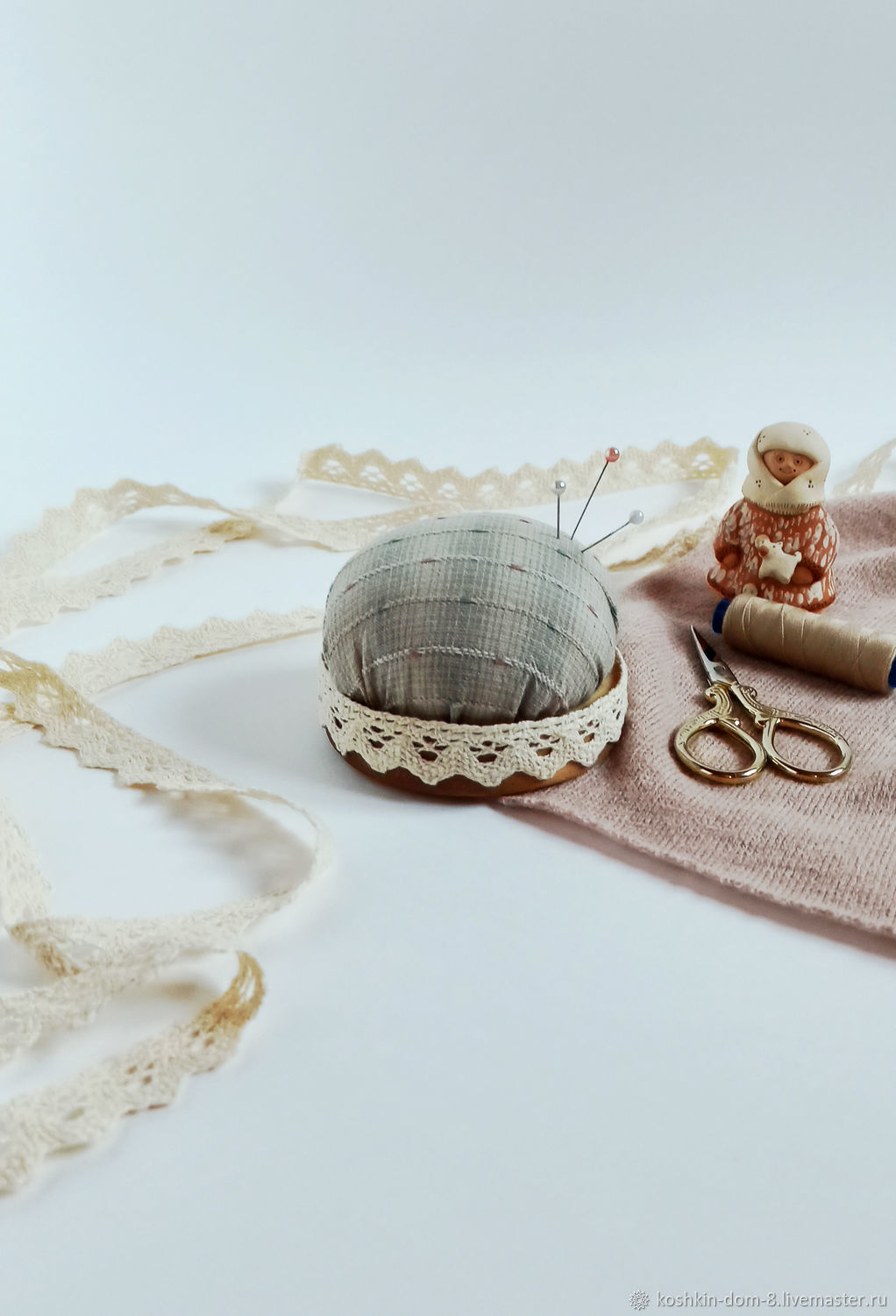 Игольница. Подарок для рукодельницы – купить онлайн на Ярмарке Мастеров ...