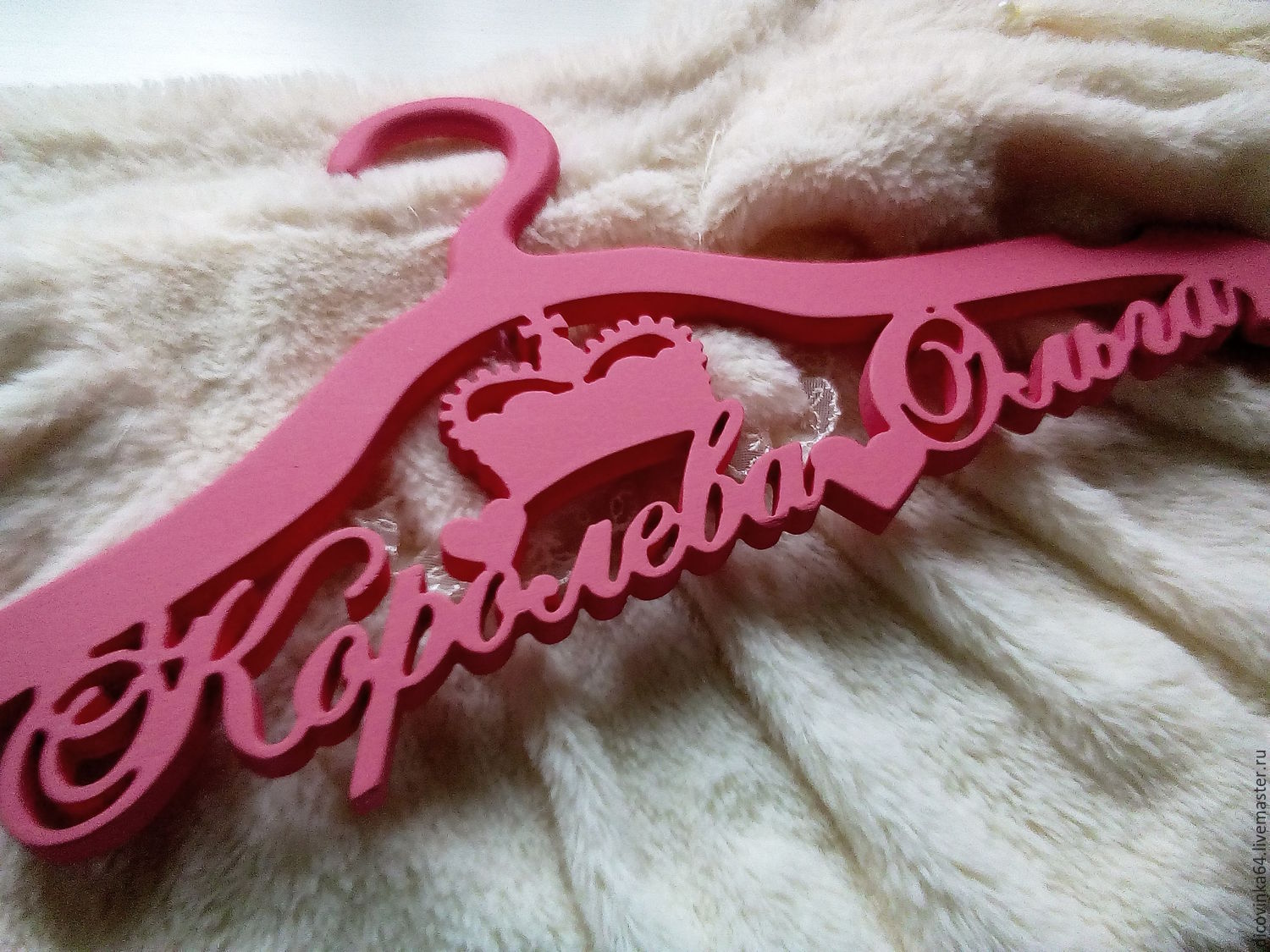 Вешалка интерьерная "Королева Ольга" в интернет-магазине Ярмарка ...