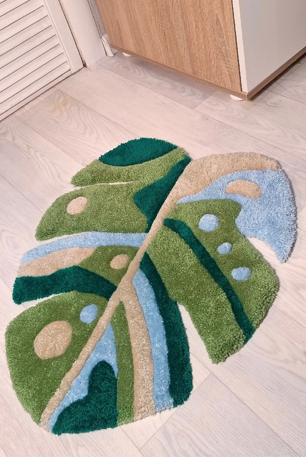 Тафтинговый ковер «Лист монстеры» в интернет-магазине Ярмарка Мастеров ...