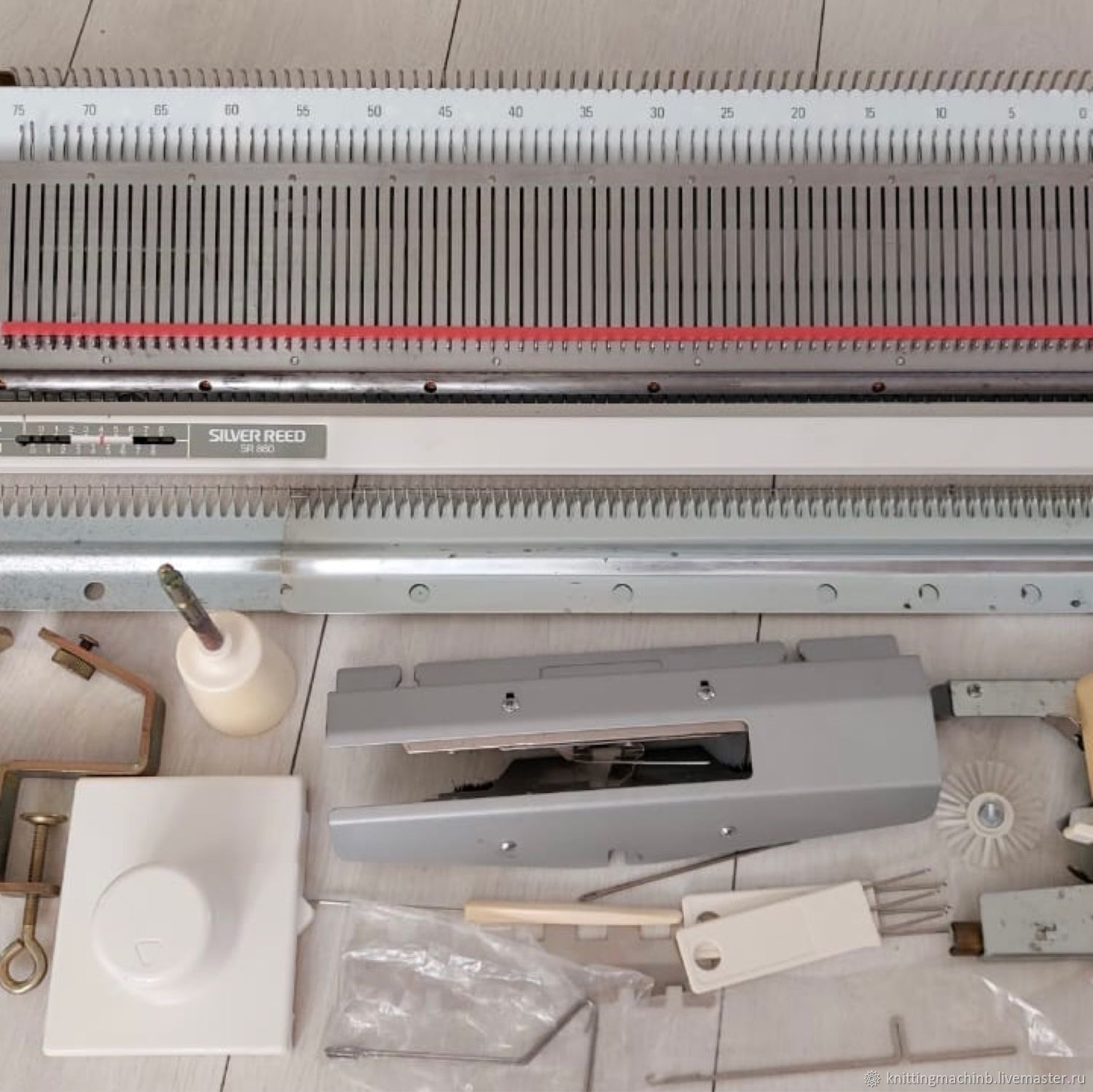 Вязальная машина. Нижняя фонтура Silver Reed SR 860 (4 класс) – купить ...