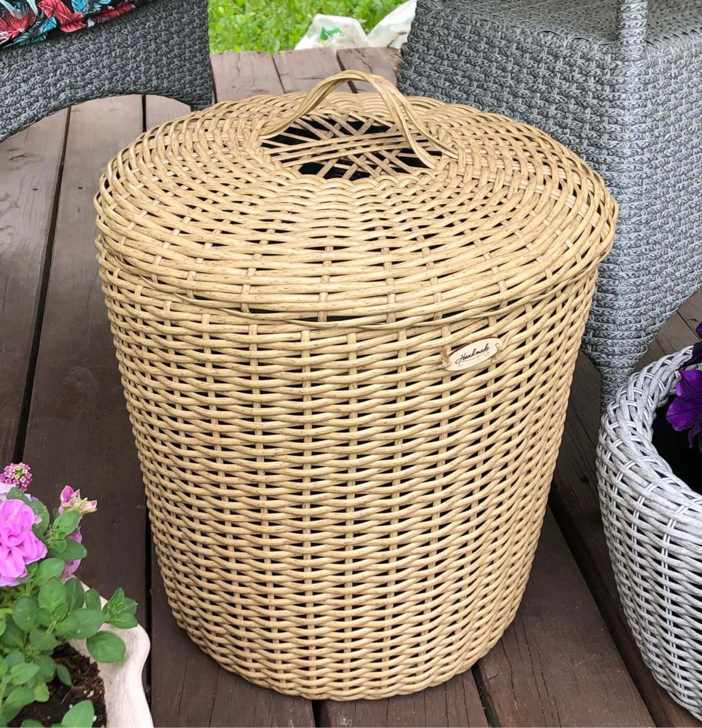 Бачок хозяйственный 40 л . оплетённый из искусственного ротанга на ...