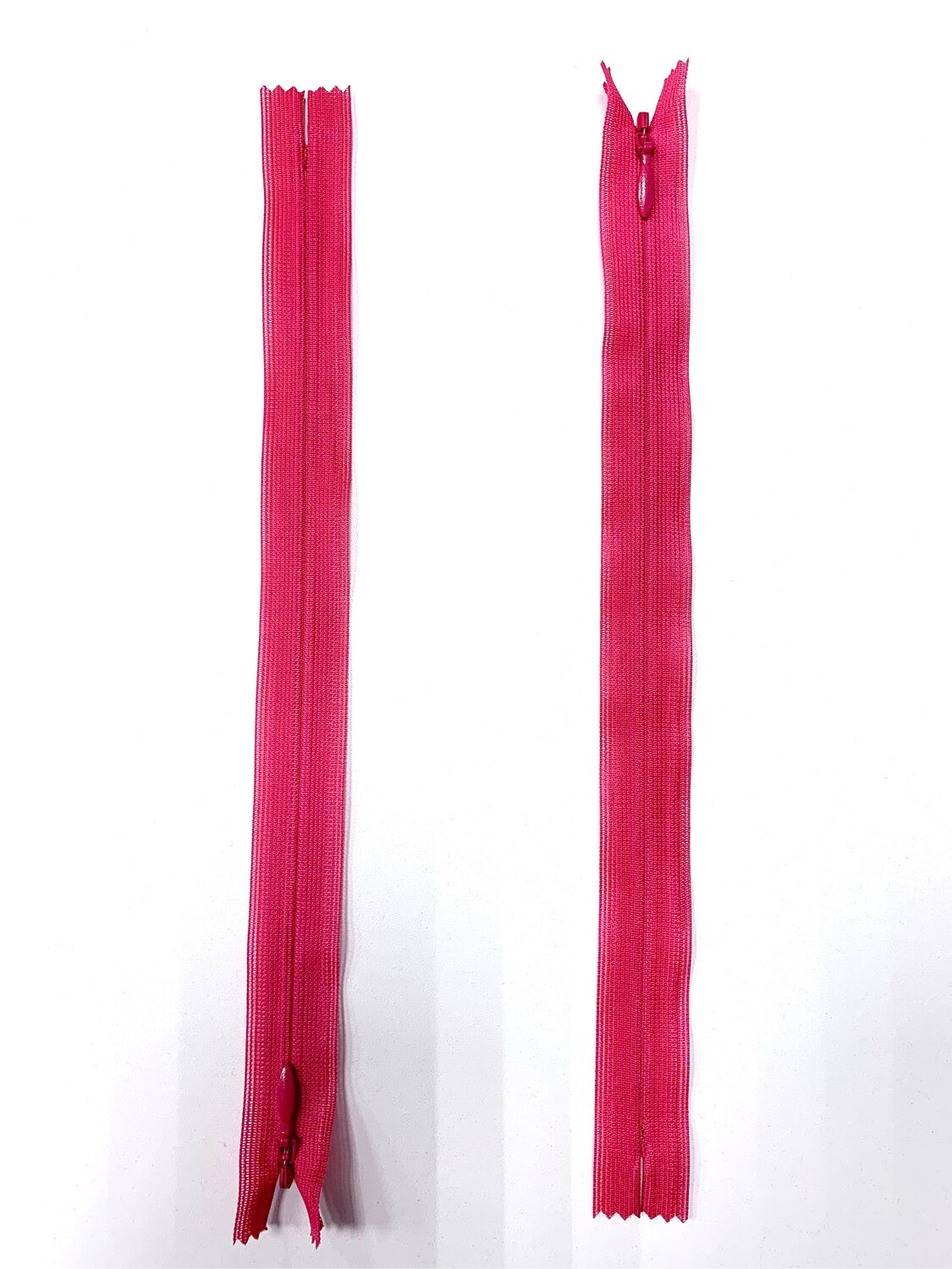 Молния японская потайная YKK 25 см, розовая, ярко розовая молния купить в интернет-магазине ...