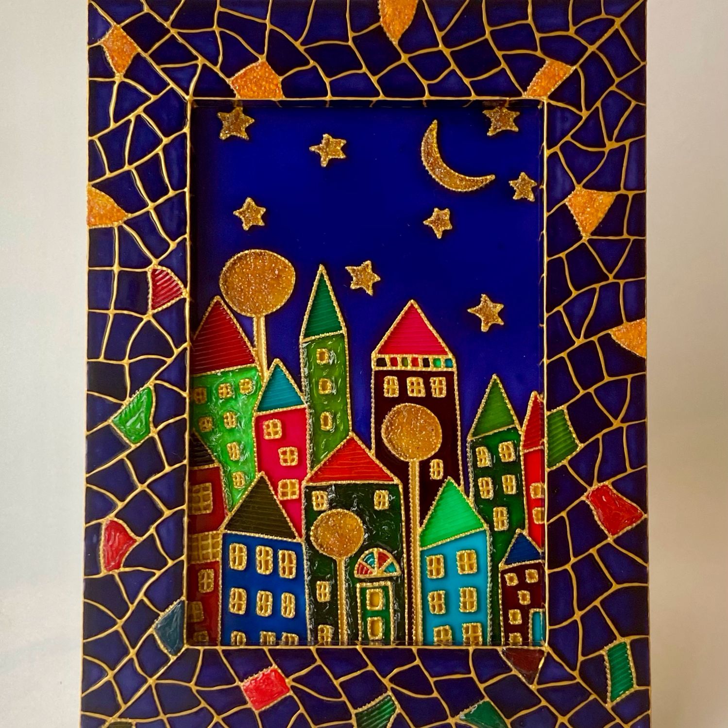 Витражная картина «Огни Ночного Города 1» (золото, маленькая) купить в ...