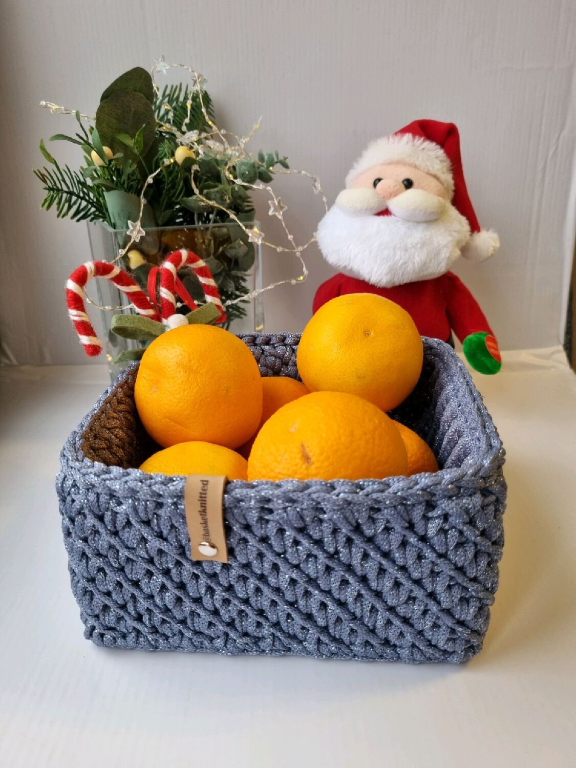 Вязаная корзинка, новогодняя купить в интернет-магазине Ярмарка ...