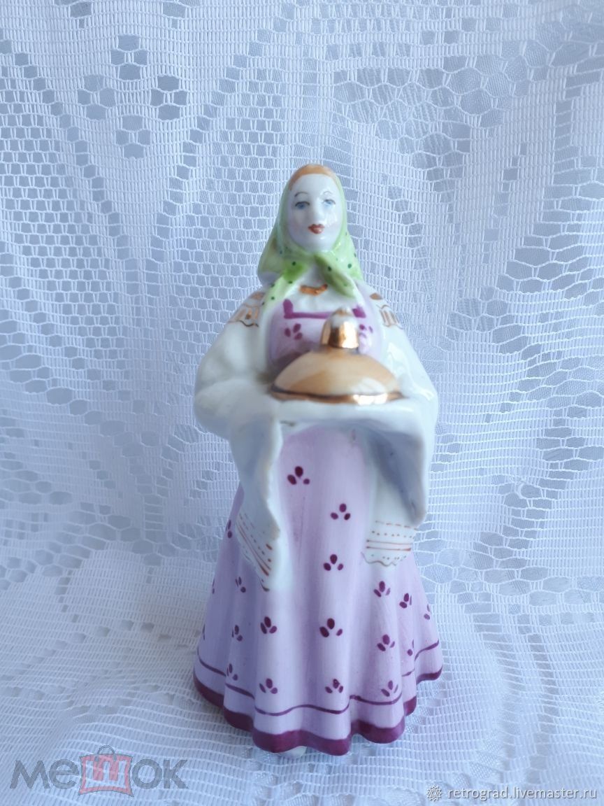 Винтаж Фарфоровая статуэтка Девушка с караваем Дулево купить в интернет магазине Ярмарка