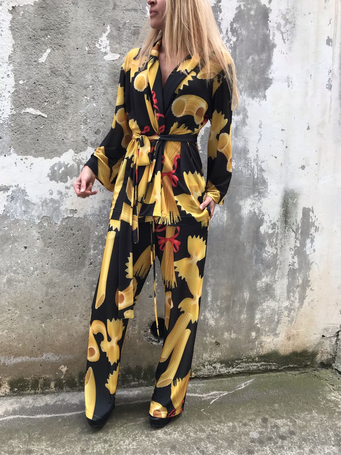 Женский комплект – заказать на Ярмарке Мастеров – O5JZURU | Костюмы, София