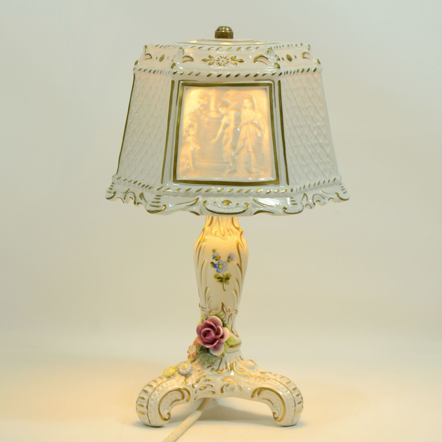 antic lamp