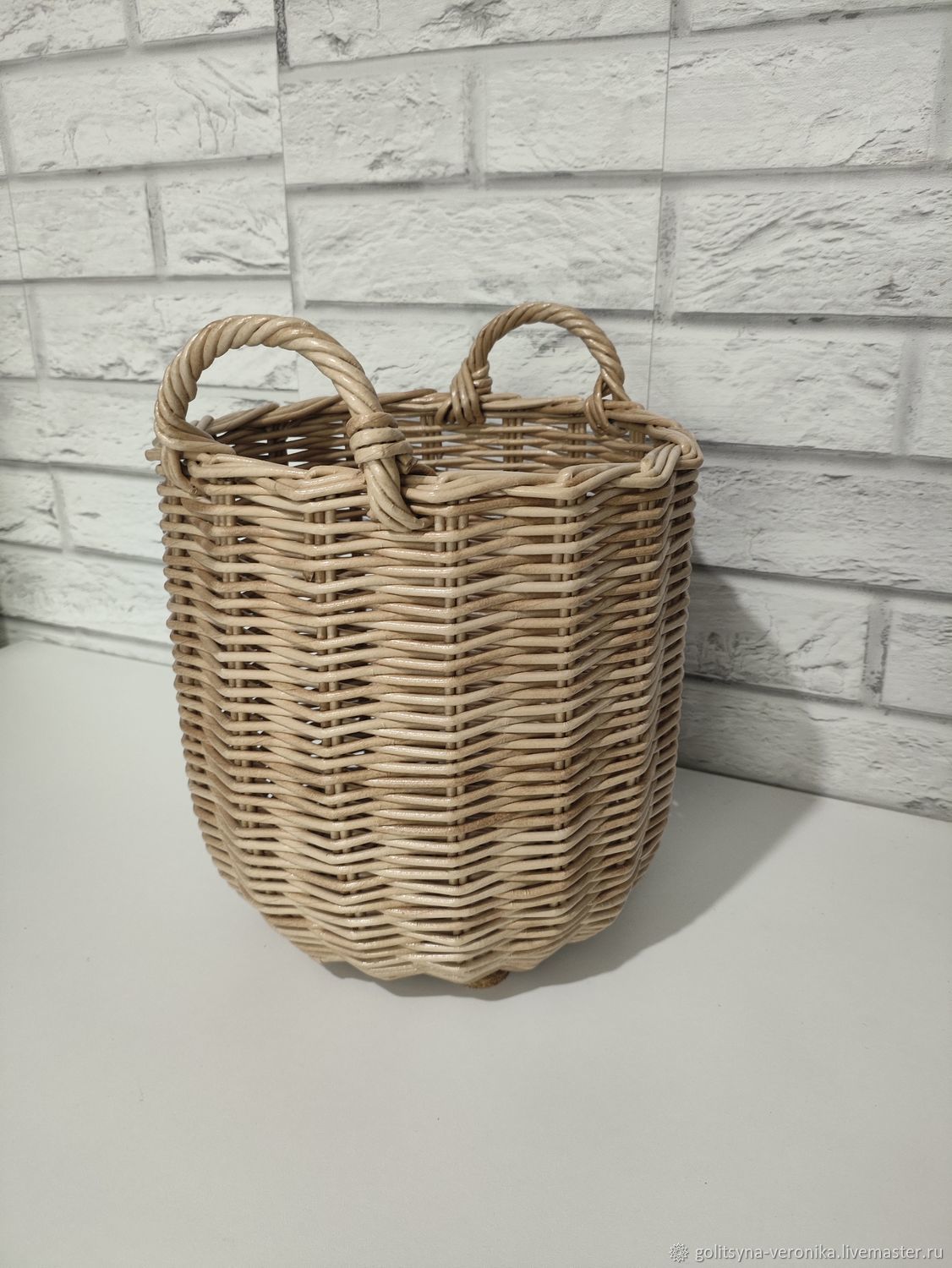Корзина плетёная из бумажной лозы с ручками, для хранения купить в ...