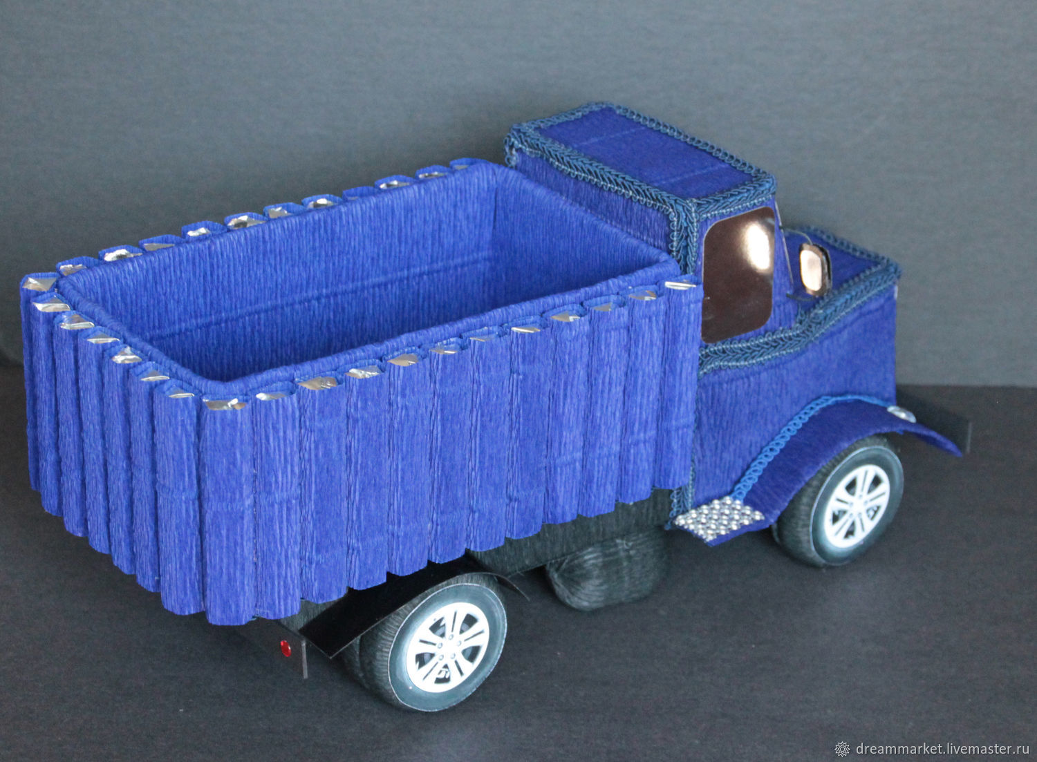 Грузовик из шоколада в интернет-магазине Ярмарка Мастеров по цене 1750 ...