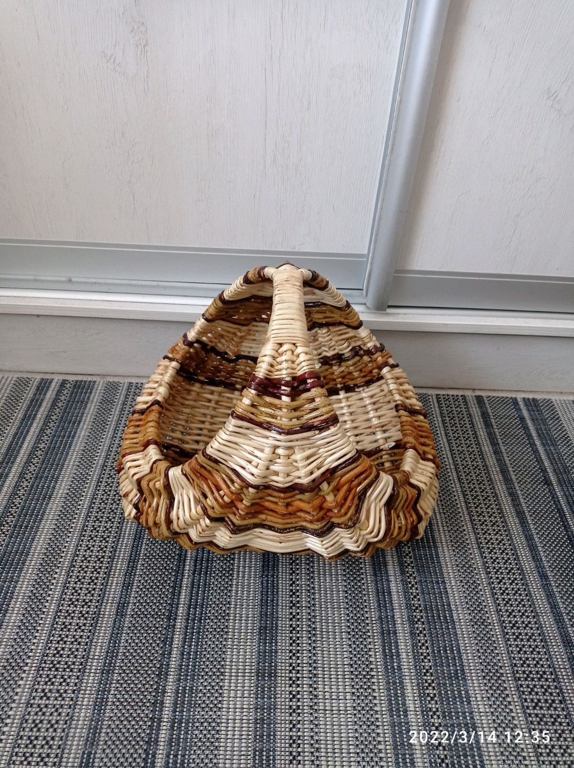 Лукошко плетеное – купить онлайн на Ярмарке Мастеров – QFOKQRU ...