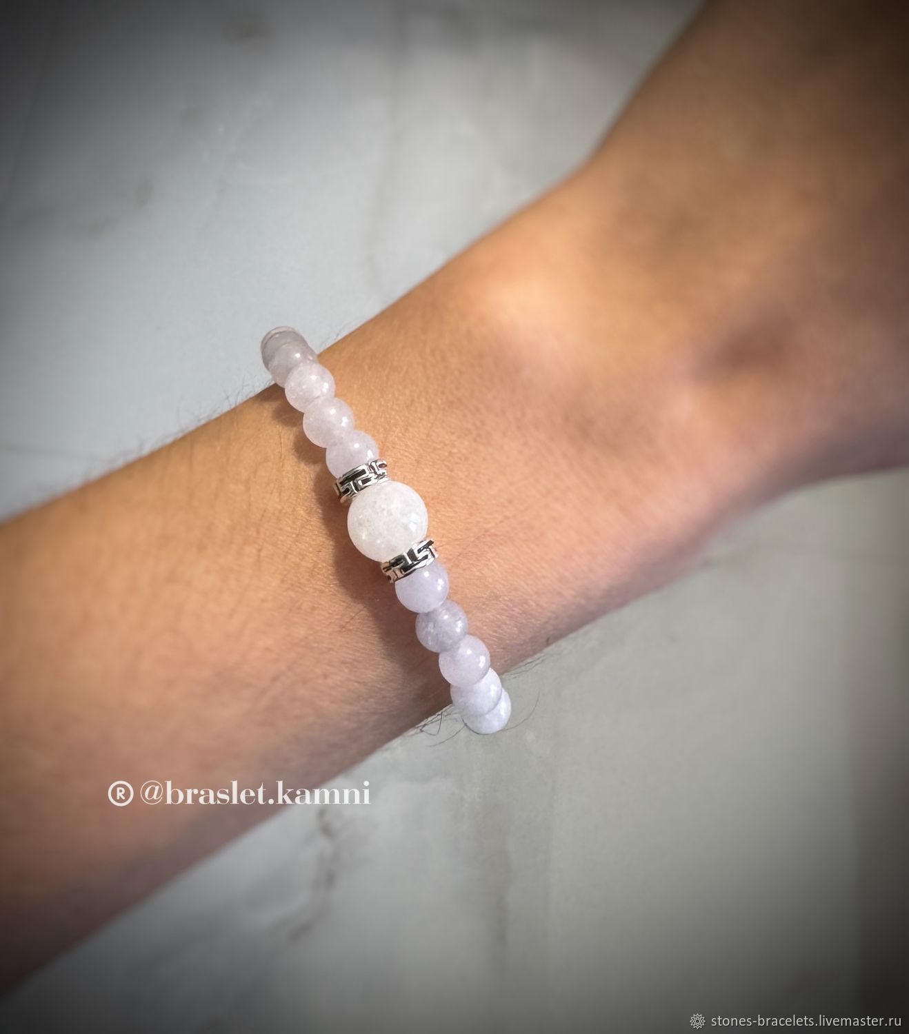 Браслет из натуральных камней. ЛУННЫЙ камень и ГОЛУБОЙ КВАРЦ в интернет ...