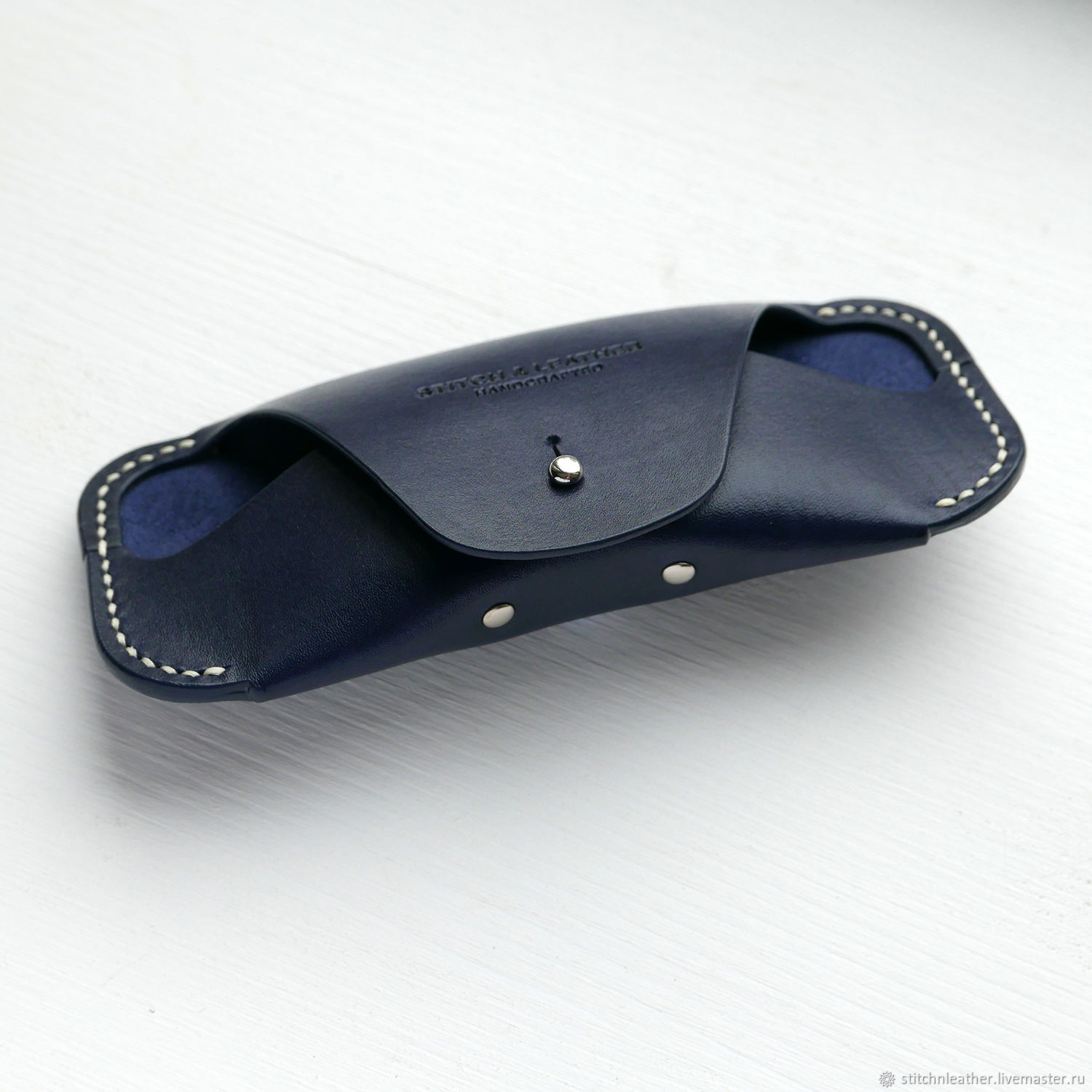 Очечник: Кожаный очечник Blue в интернет-магазине Ярмарка Мастеров по ...