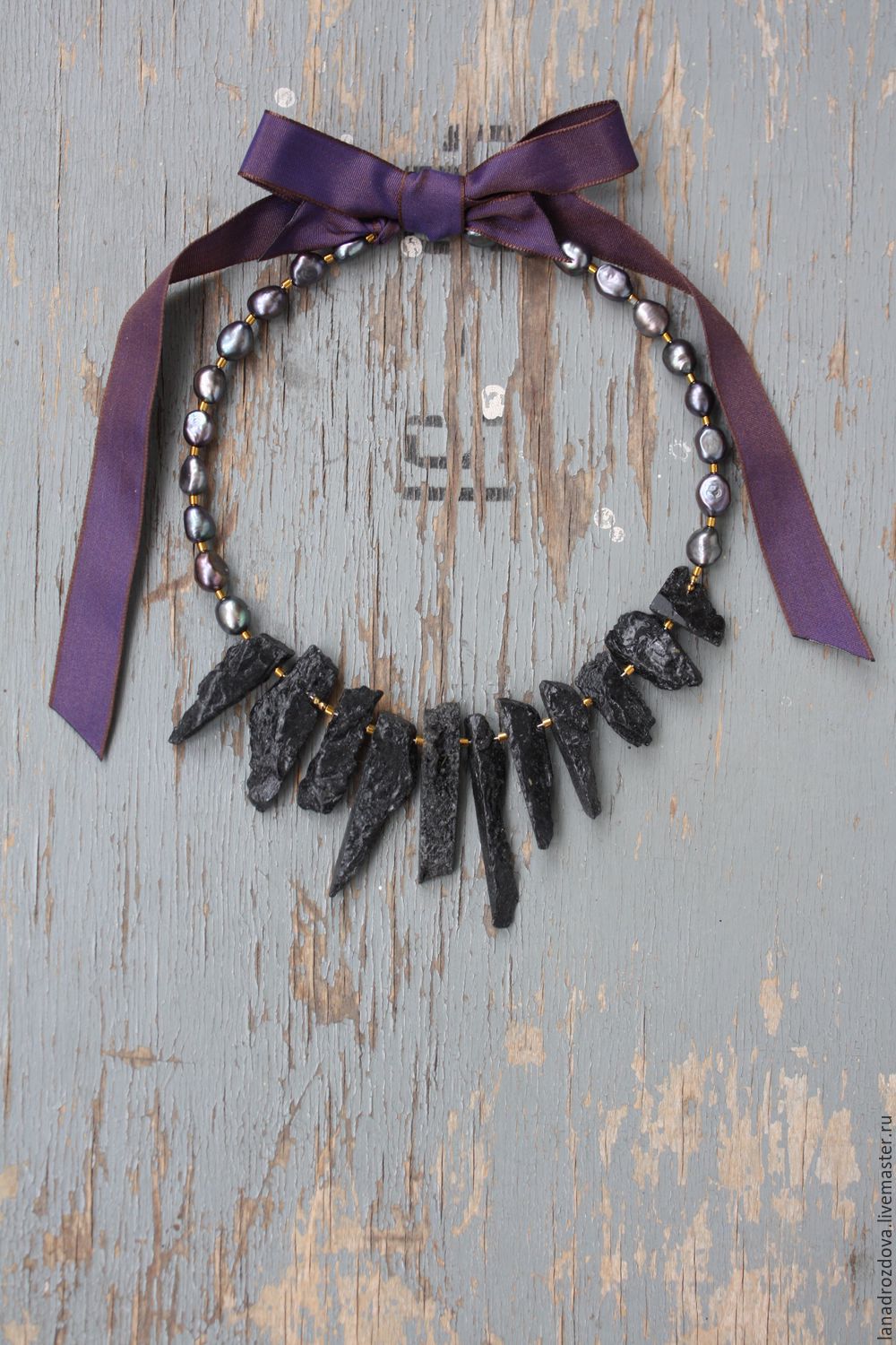 Колье чокер "Coco.Grey" – купить на Ярмарке Мастеров – BZDY3RU | Колье ...