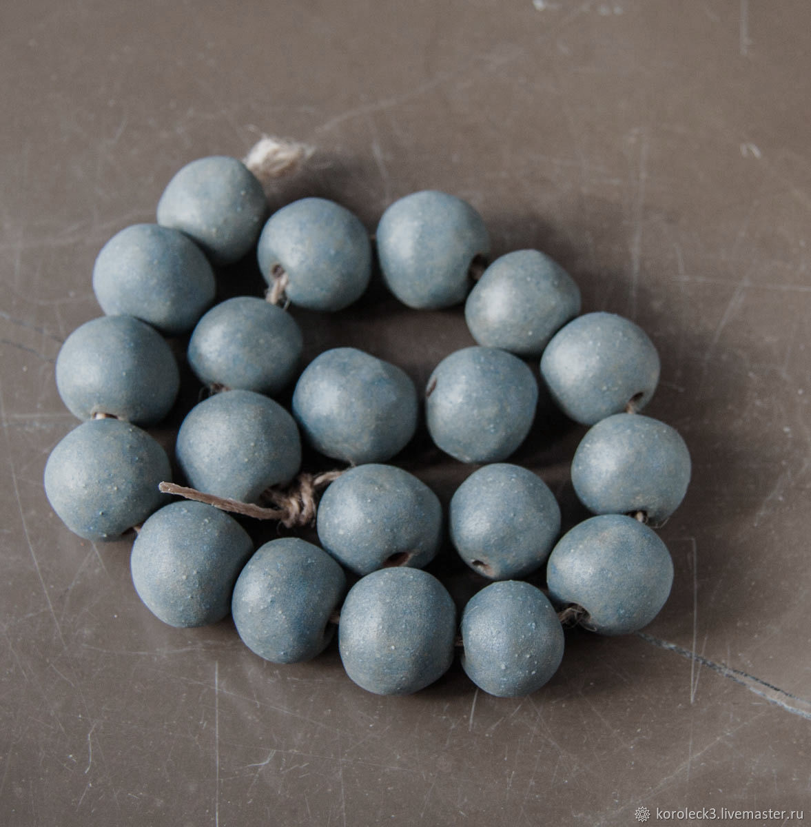 Бусины: Серо-голубые матовые керамические Голубика ручной работы купить ...