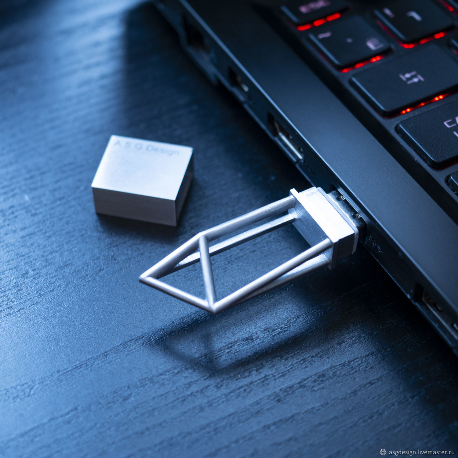 Стильный USB накопитель Geometric Wireframe – заказать на Ярмарке ...