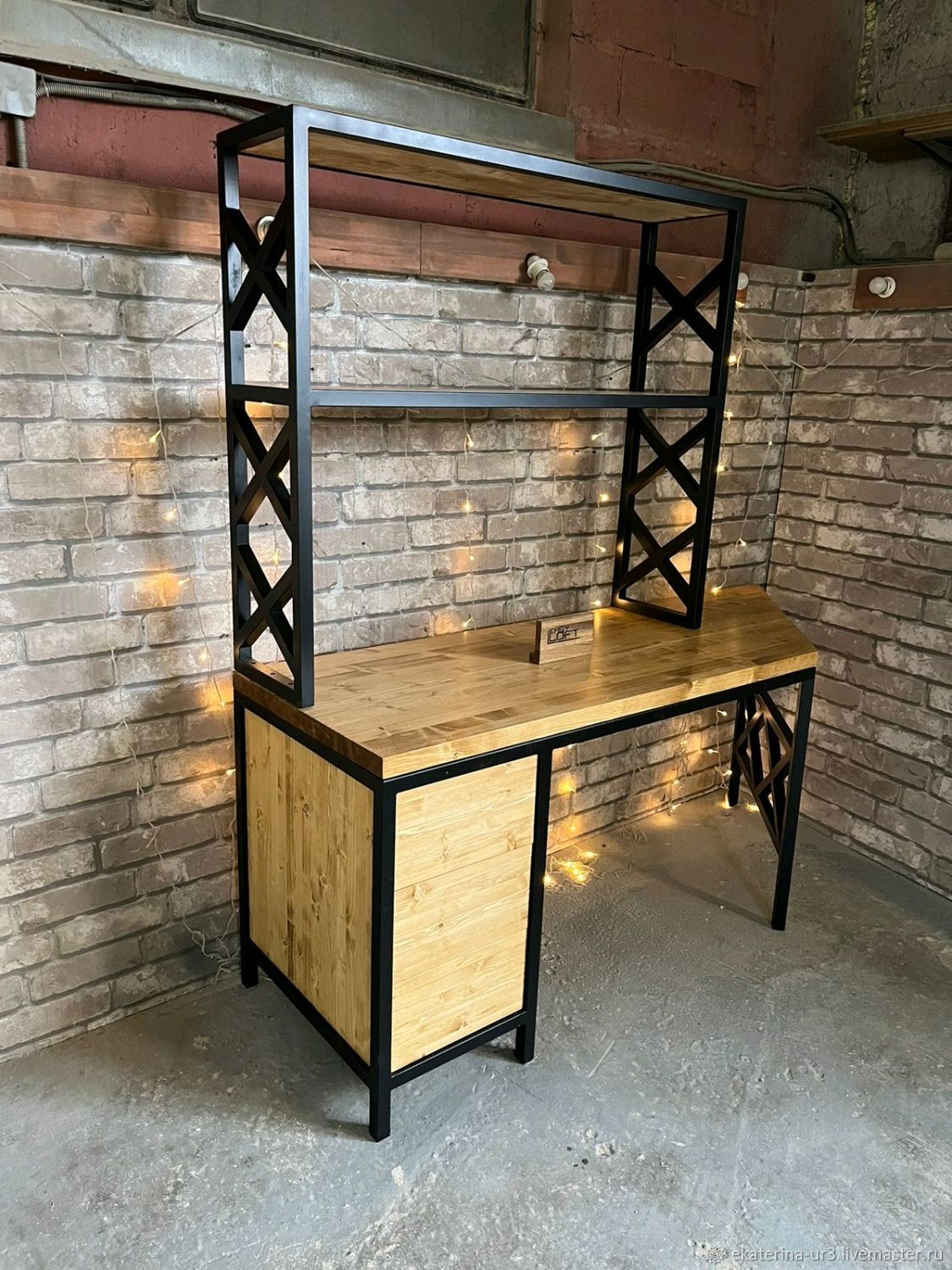 Стол и полка в стиле лофт, письменный, компьютерный на заказ в интернет ...