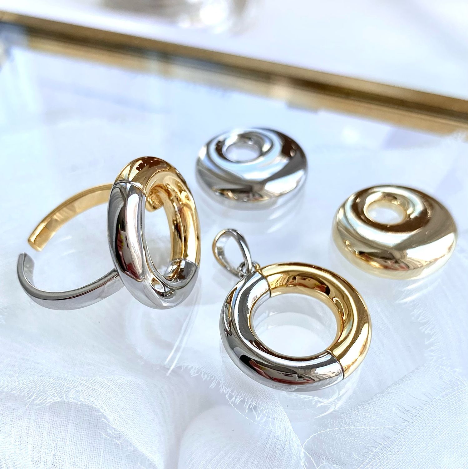 Подвеска Бублик, биколор в интернет-магазине на Ярмарке Мастеров ...