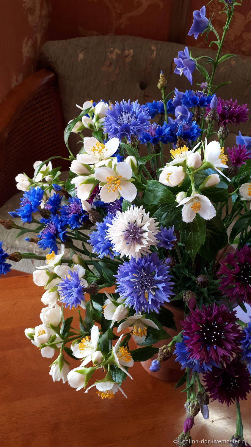 Букет васильков с жасмином из полимерной глины, холодный фарфор в ...
