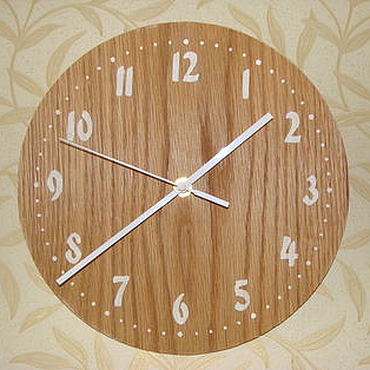 Часы классические — купить на Ярмарке Мастеров | Ручная работа и хенд мейд