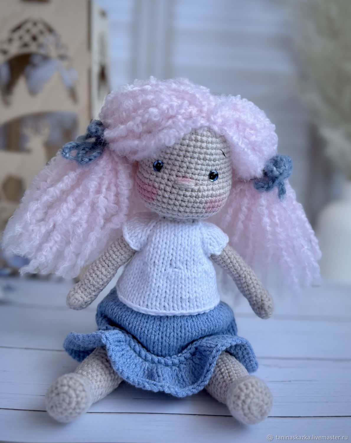 Вязаная кукла Мила в интернет-магазине Ярмарка Мастеров по цене 1600 ₽ – WHB56RU | Амигуруми ...